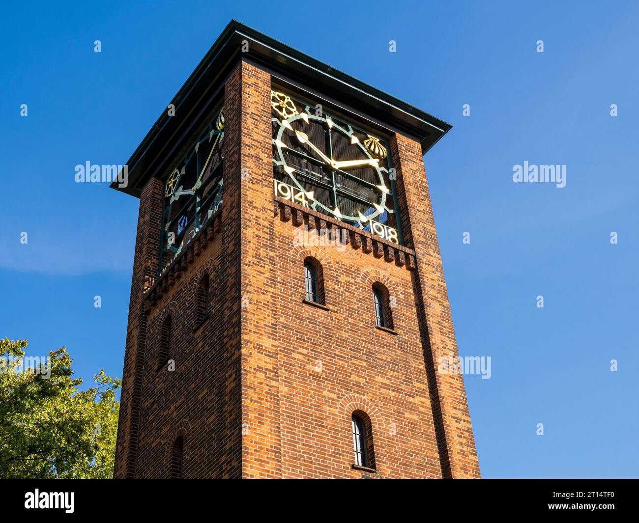 University of reading london road campus hi-res stock photography and ...