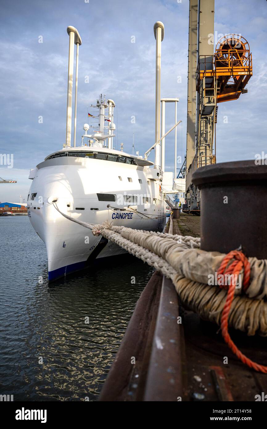 Port ariane hi-res stock photography and images - Alamy