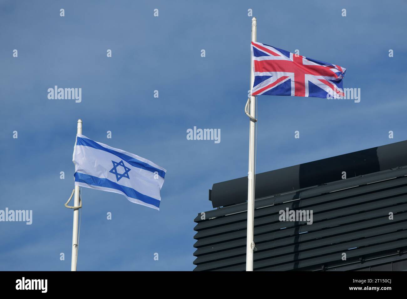 Edinburgh Scotland, UK 11 October 2023. The Israel flag above the UK ...