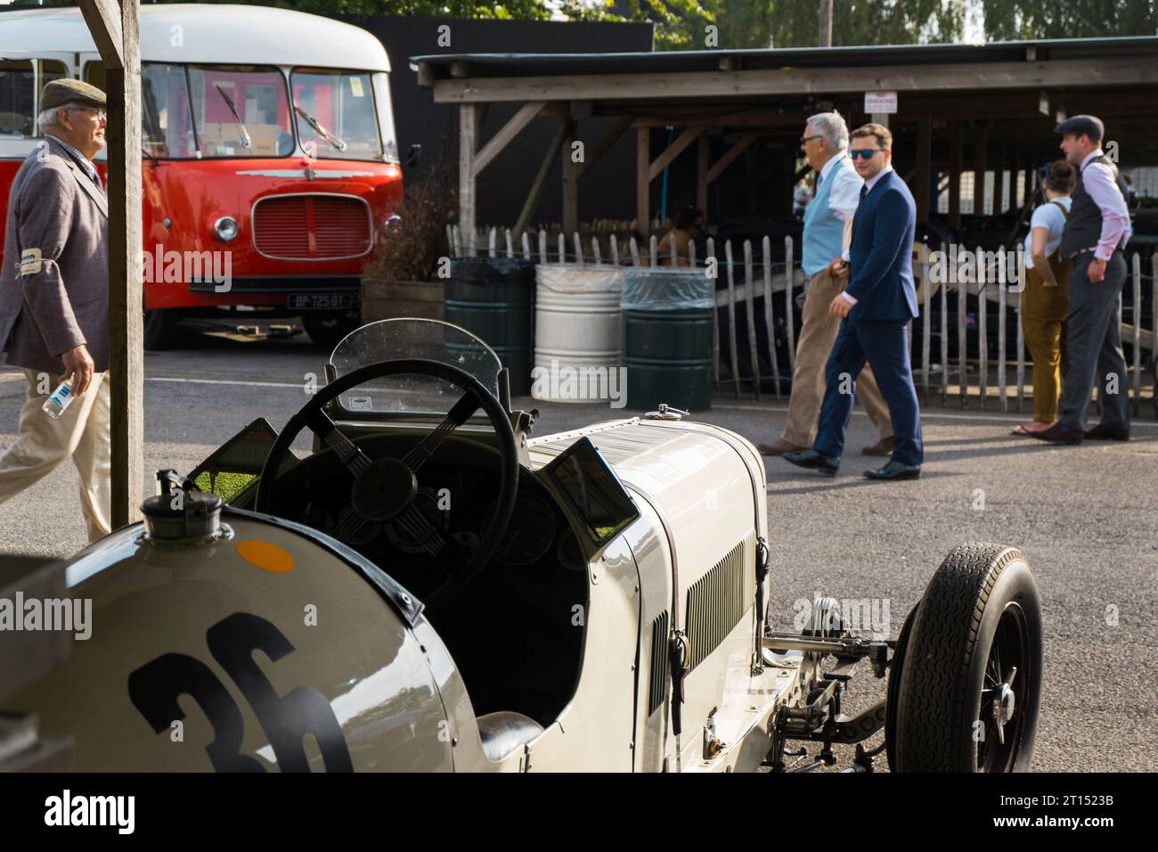 1936 ERA B-type R9B with Motul racing laboratory van at the BARC ...