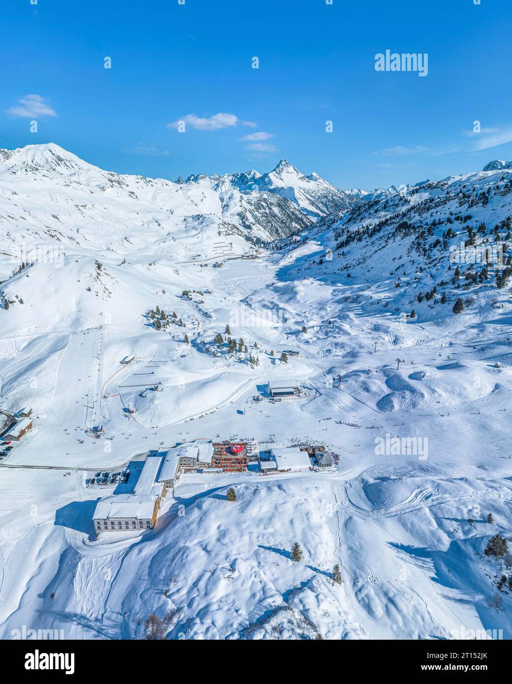 The fantastic high mountain ski resort of Warth-Schroecken on Arlberg ...