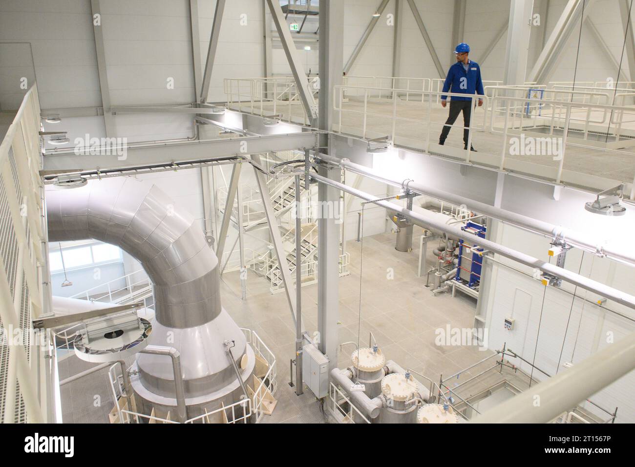 11 October 2023, Saxony-Anhalt, Staßfurt: Andreas Lange walks through ...