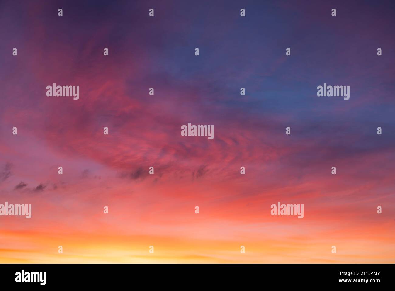 Real sky hi-res stock photography and images - Alamy