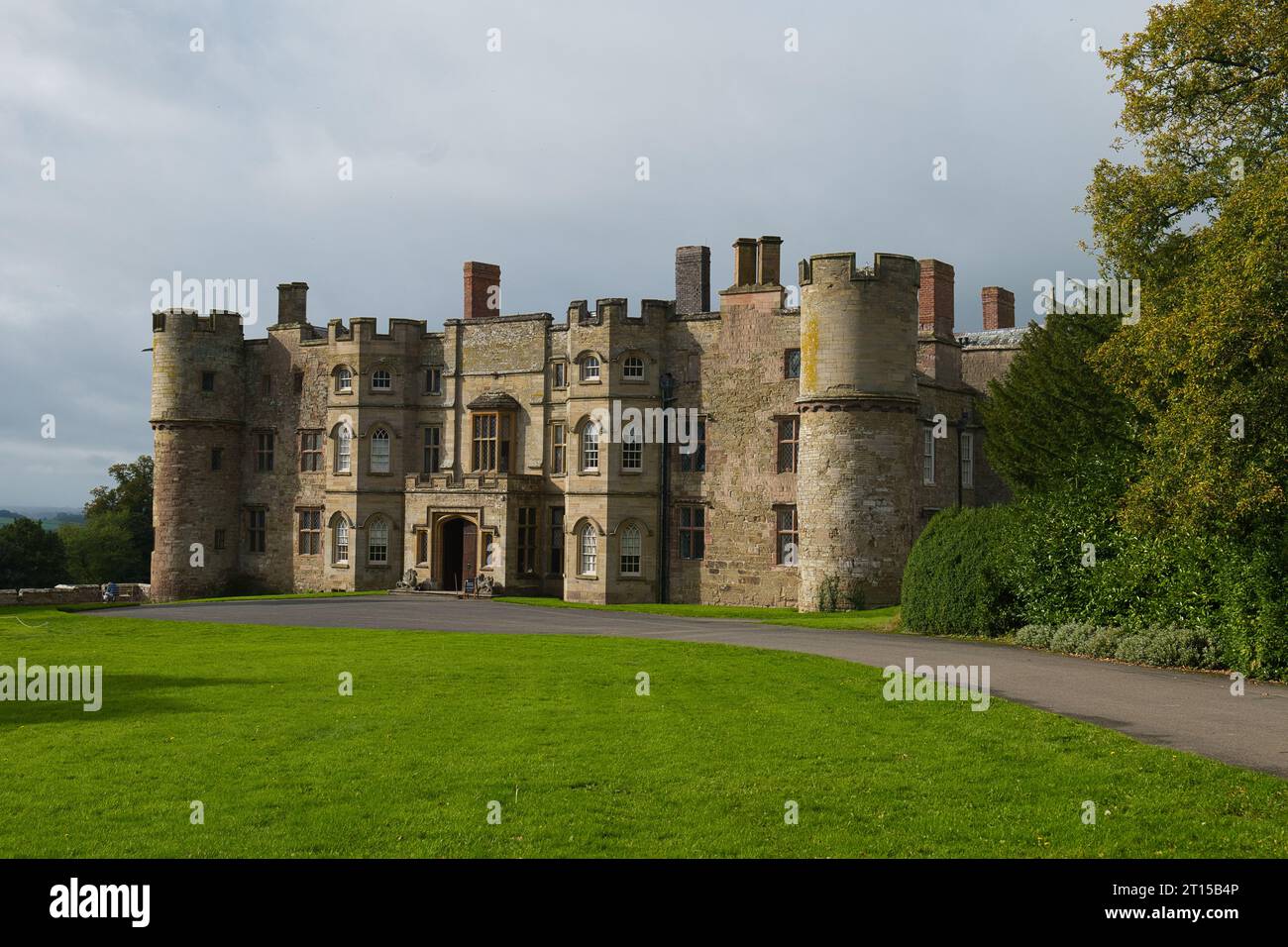 Croft family hi-res stock photography and images - Alamy