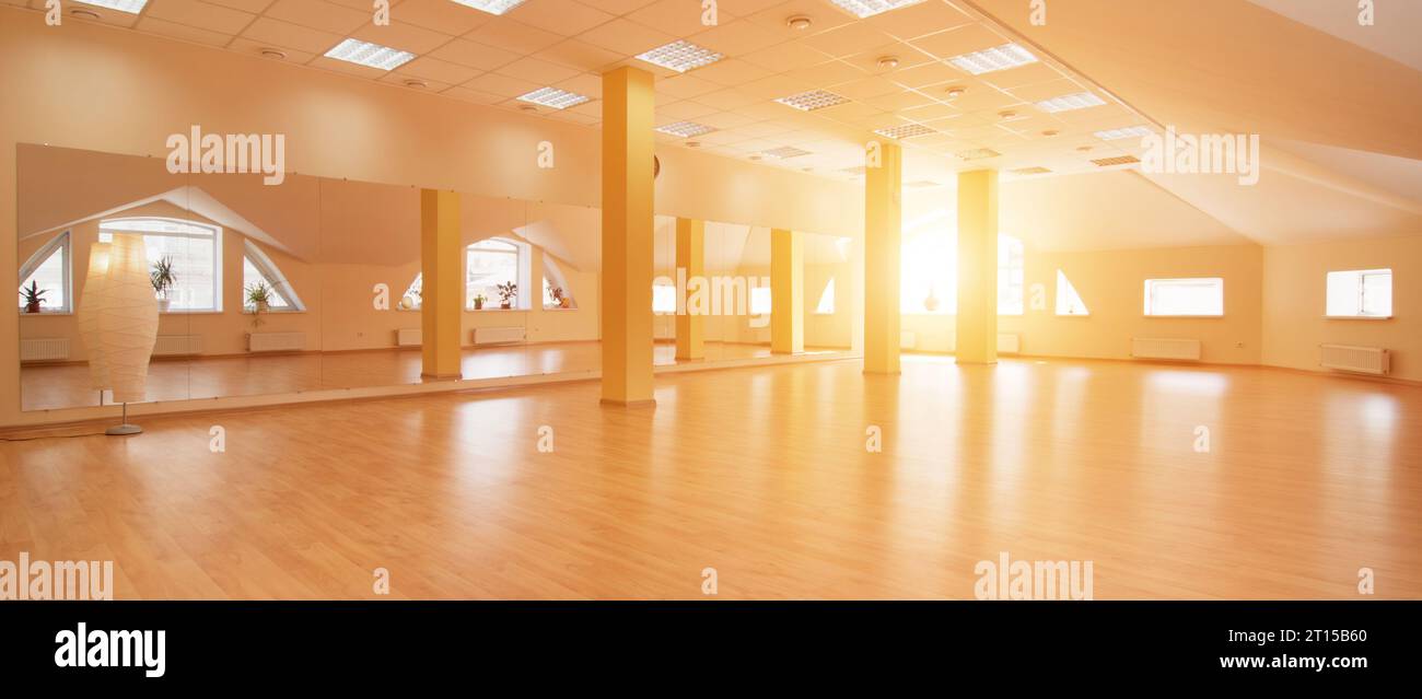 Empty yoga studio interior design hi-res stock photography and images ...