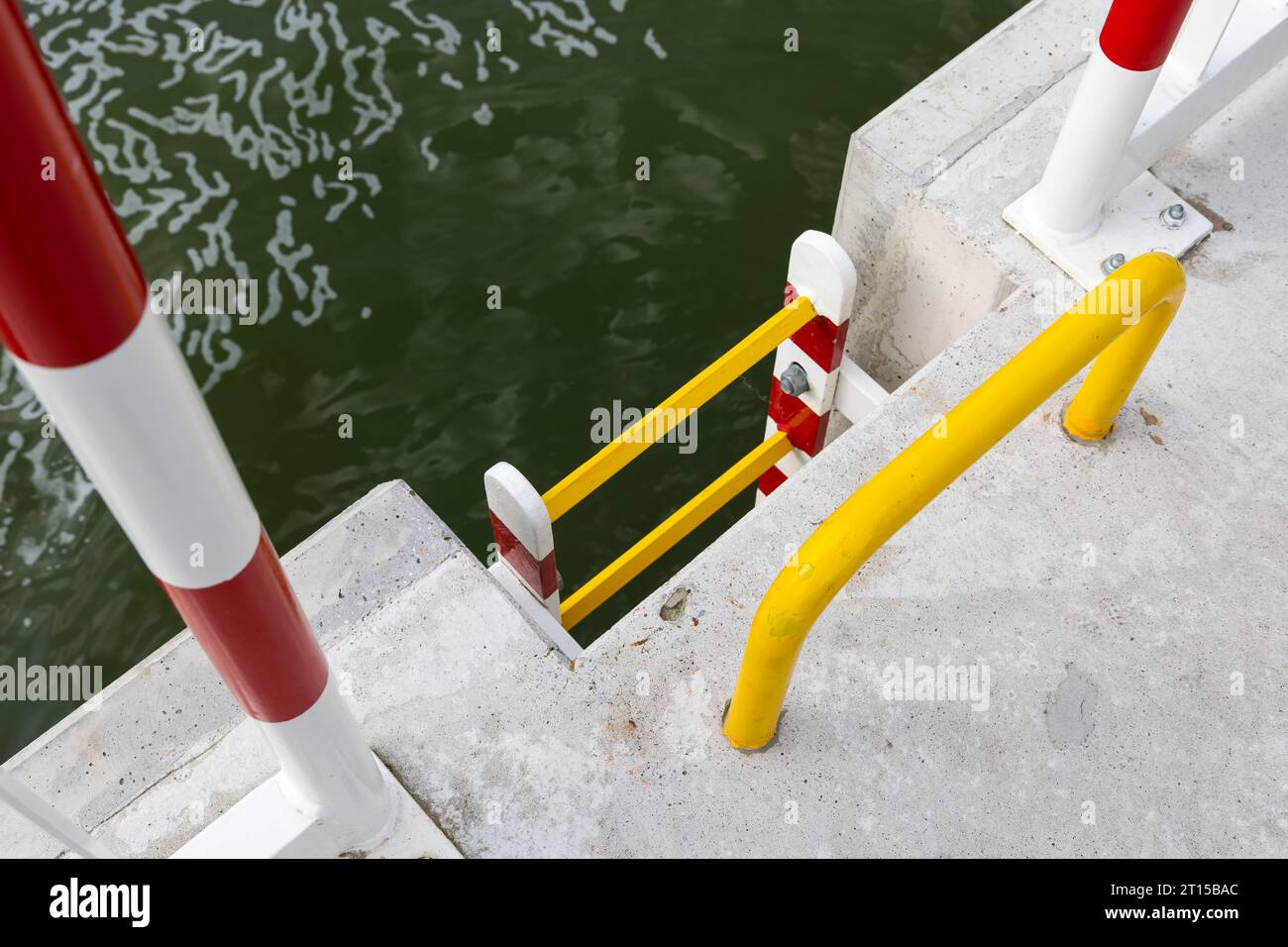 Ladder on jetty hi-res stock photography and images - Alamy