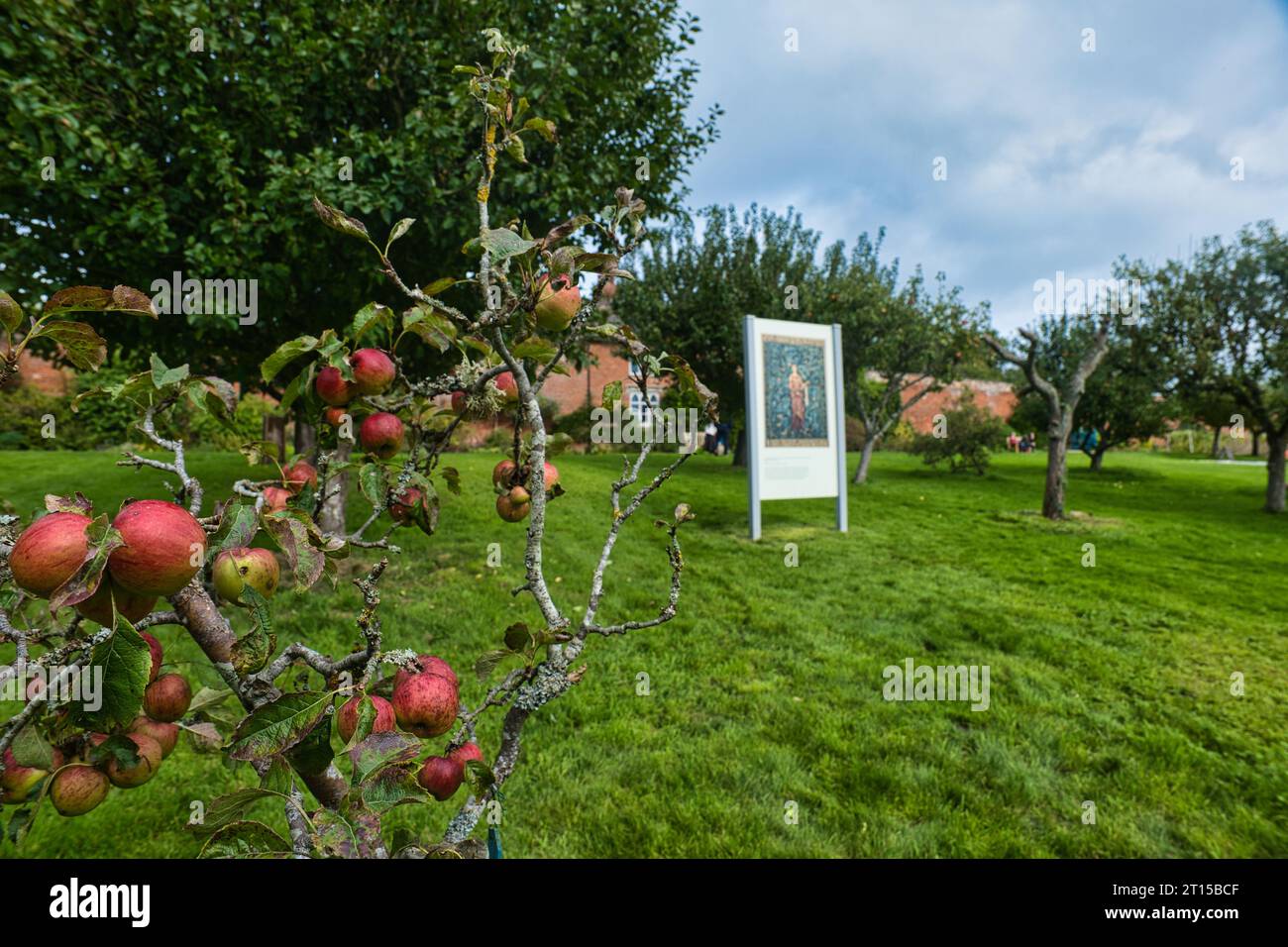Croft castle hi-res stock photography and images - Alamy