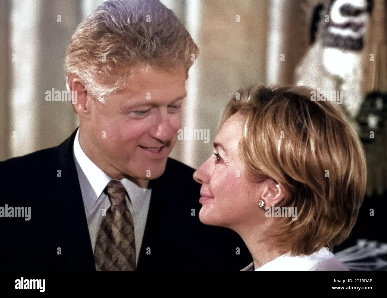 Bill clinton in 1999 hi-res stock photography and images - Alamy