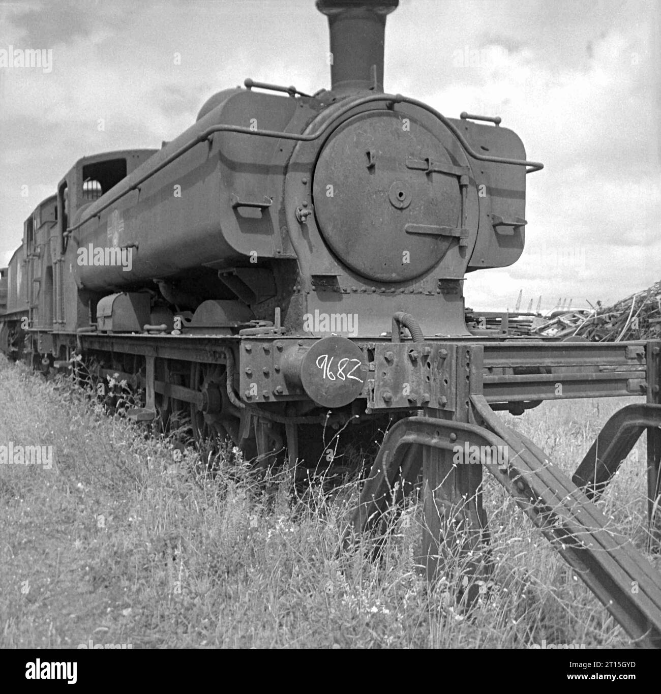 Steam for scrap 1960s hi-res stock photography and images - Alamy