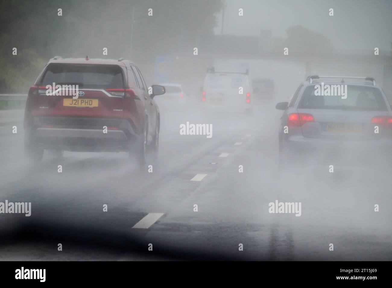 Terrible driving conditions on a motorway Stock Photo - Alamy
