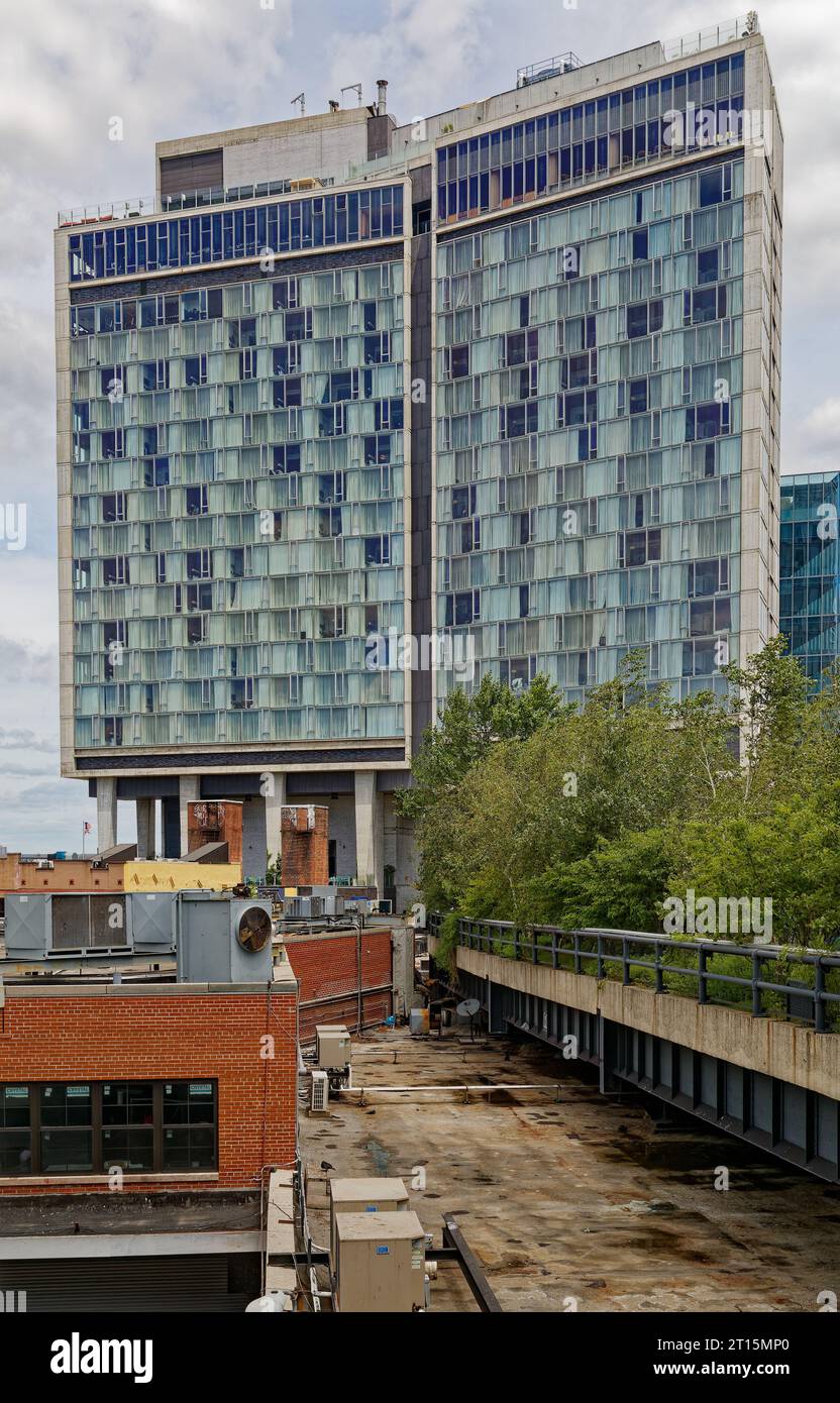 Standard architecture hi-res stock photography and images - Alamy