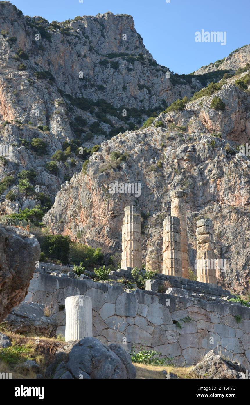 Delphi historic site hi-res stock photography and images - Alamy