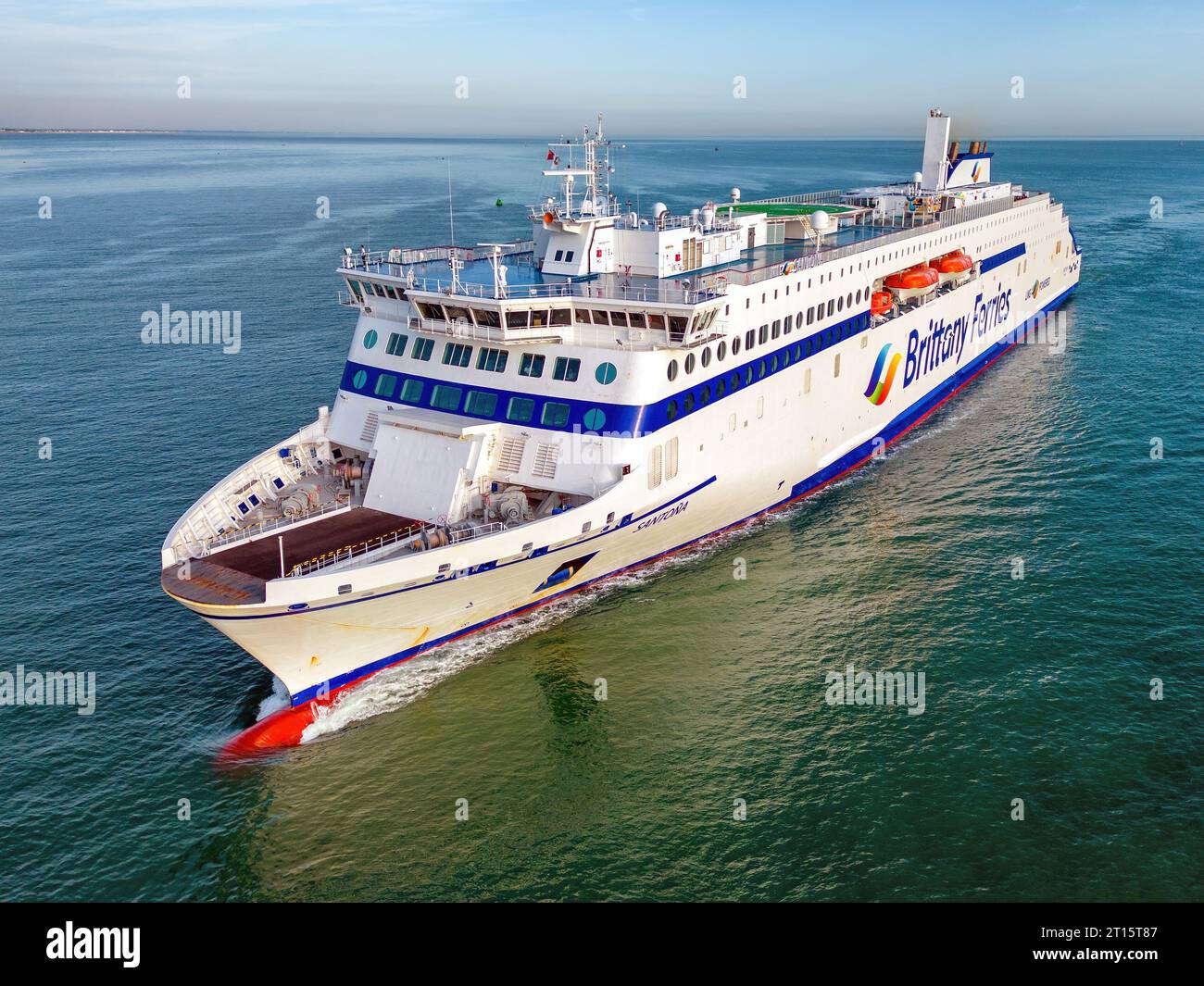 Santona is an E-Flexer LNG-powered ferry operated by Brittany Ferries ...