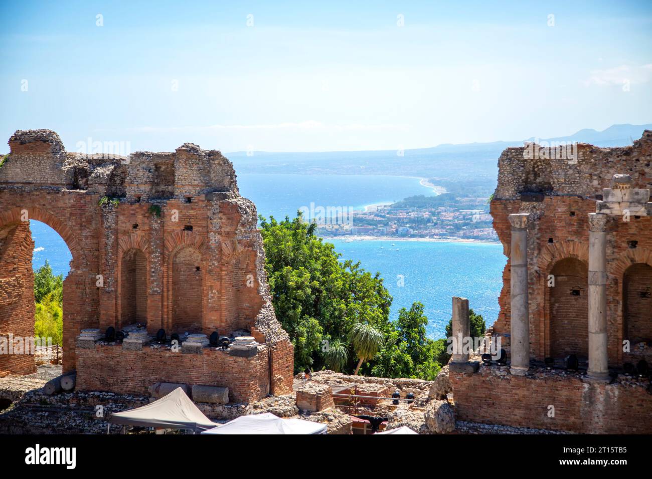 Taormina Greek Theater: ruins of old wonderful building in Sicilian ...