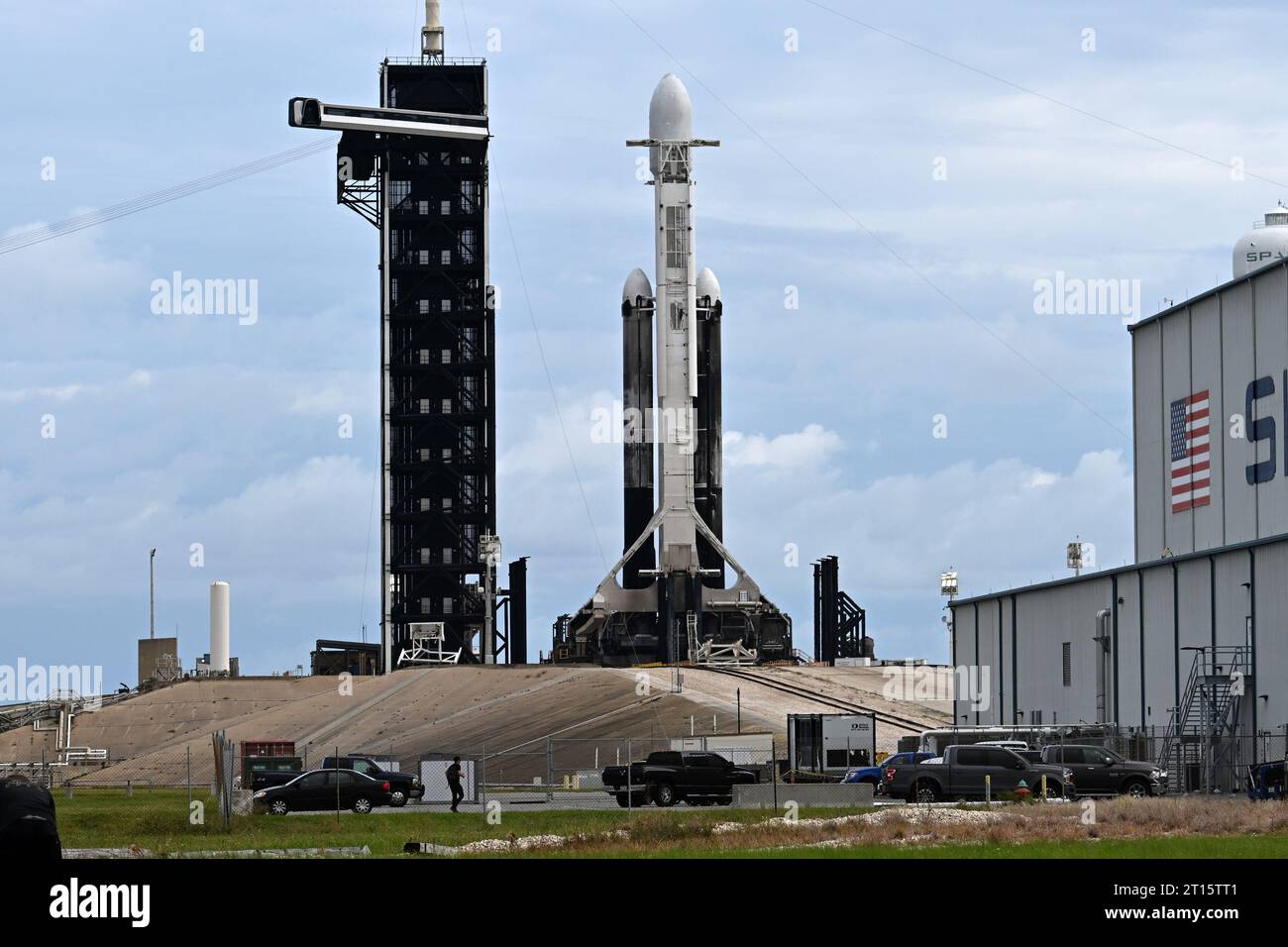 The SpaceX Falcon Heavy rocket is prepared to launch NASA's PSYCHE ...
