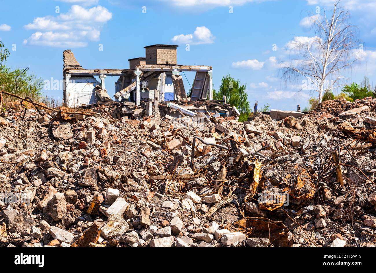 Urban ruines hi-res stock photography and images - Alamy