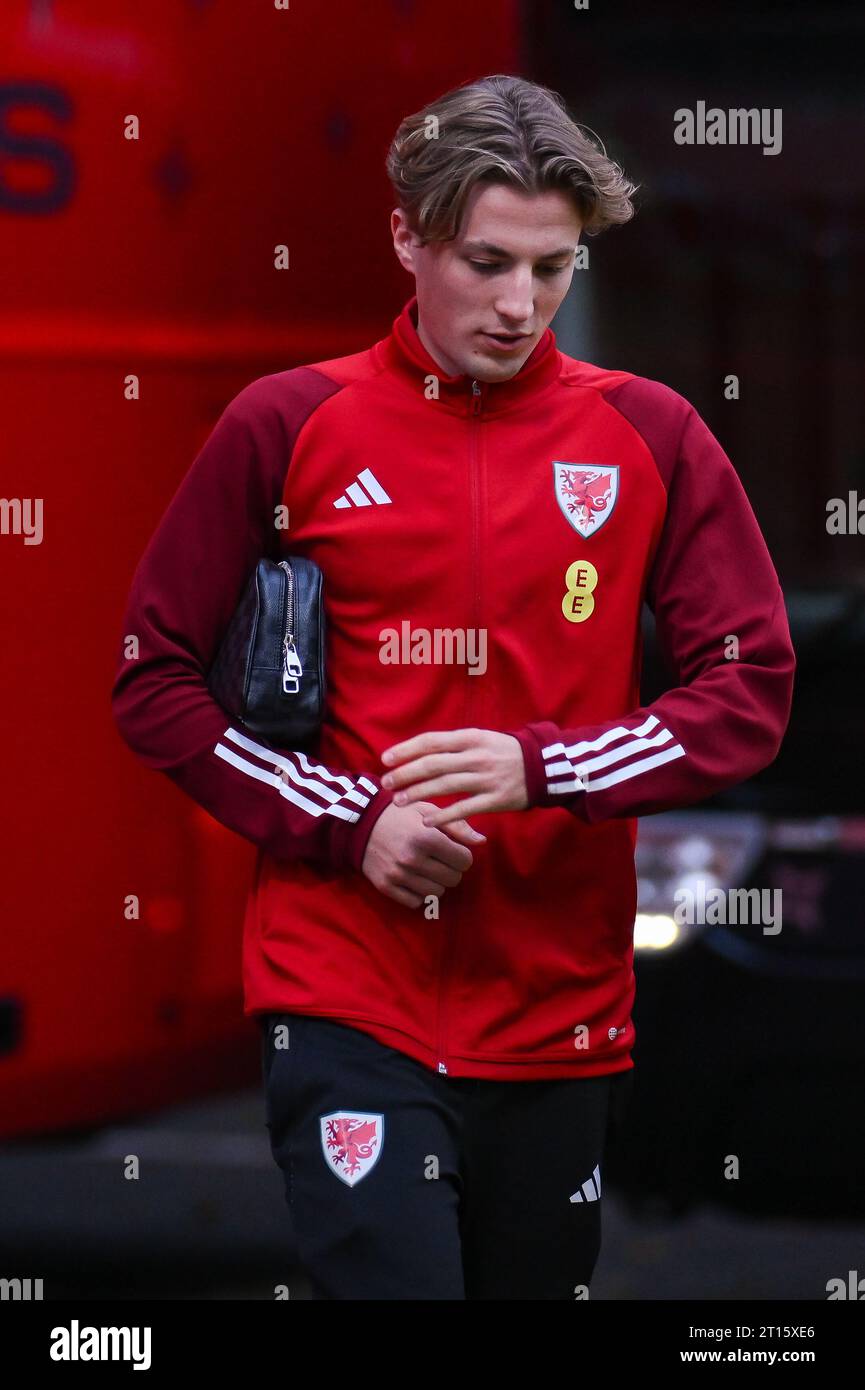 Charlie Savage of Wales arrives ahead of the International Friendly ...