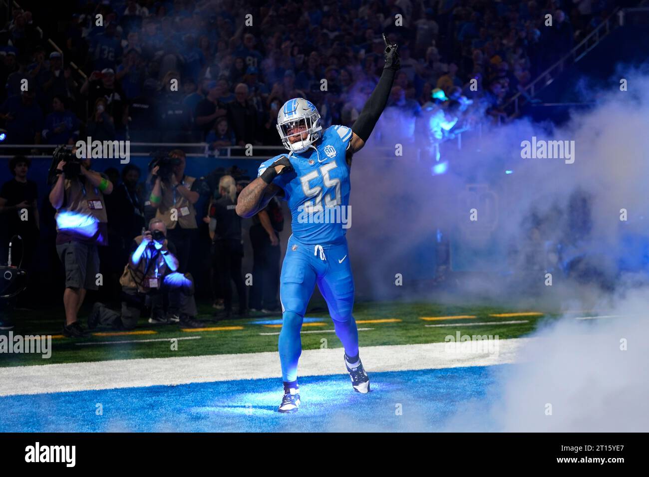 Detroit Lions linebacker Derrick Barnes (55) reacts during ...