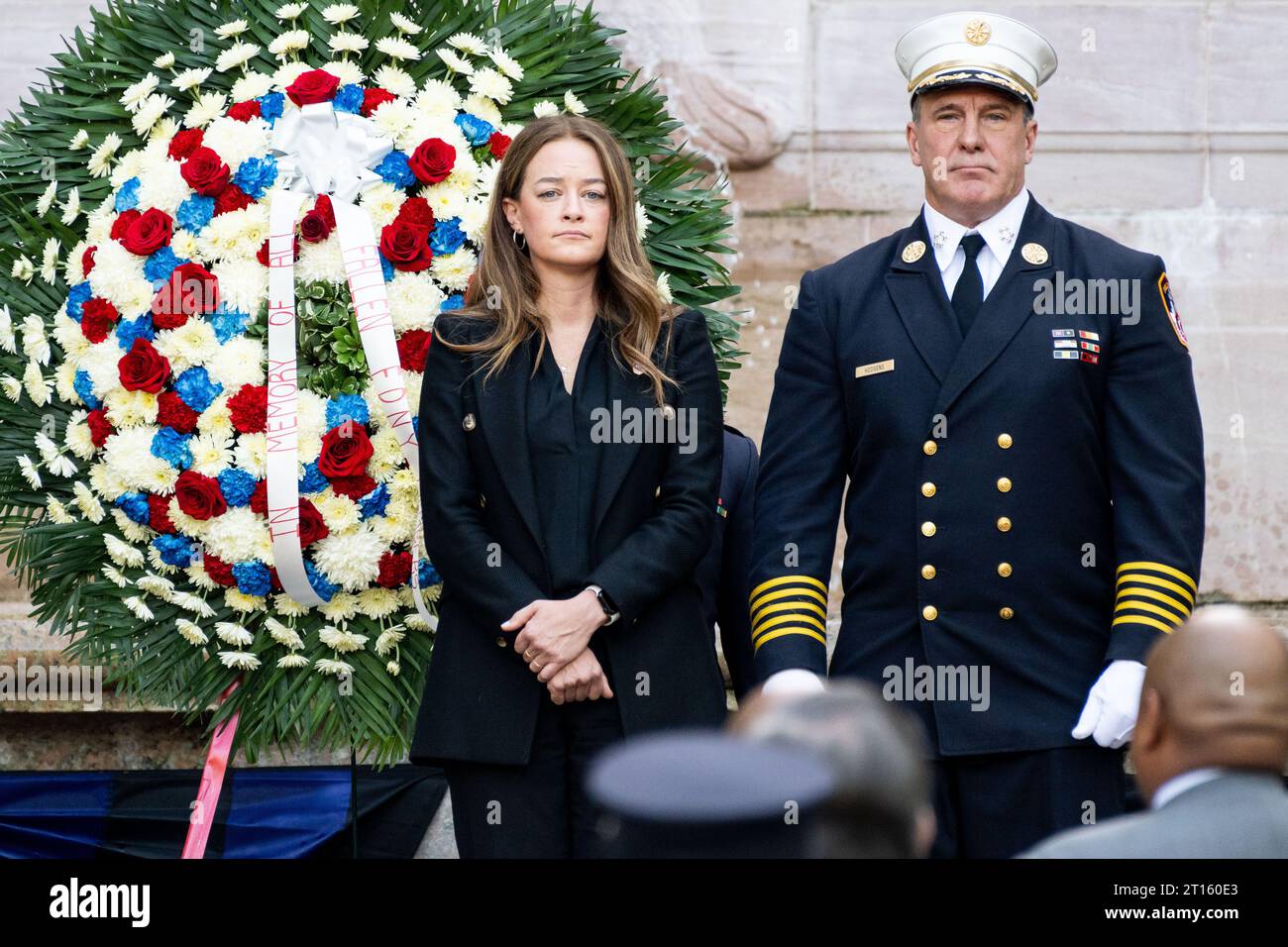 Laura kavanagh fdny hi-res stock photography and images - Alamy