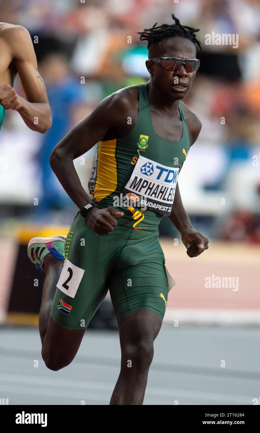 Ryan Mphahlele of South Africa competing in the 1500m Men Heat 1 at the ...