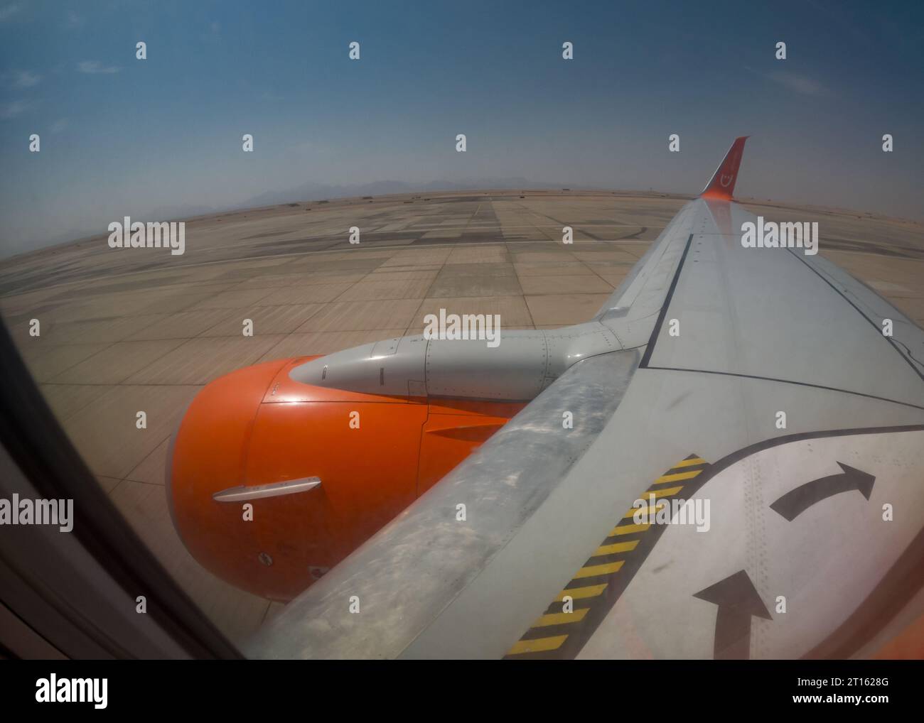 View inside airplane cabin full hi-res stock photography and images - Alamy