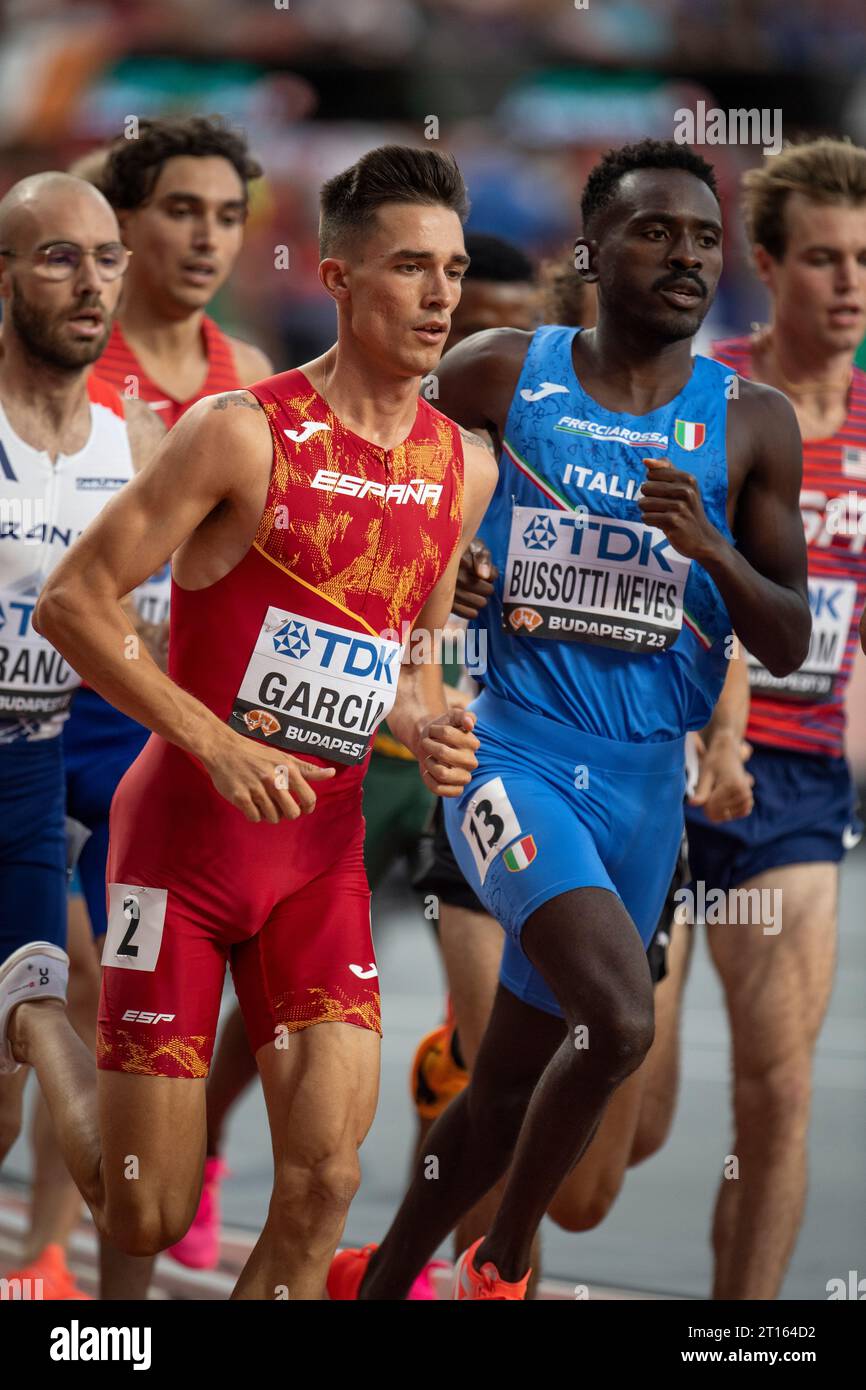 Mario García of Spain competing in the 1500m Men Heat 2 at the World ...