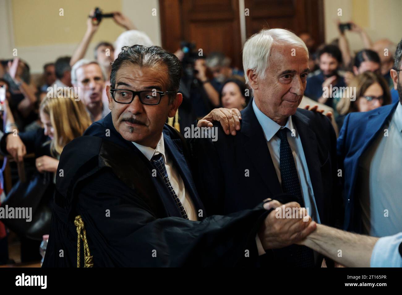 Reggio Calabria, Catanzaro, Italy. 11th Oct, 2023. Lawyers Andrea Daqua ...