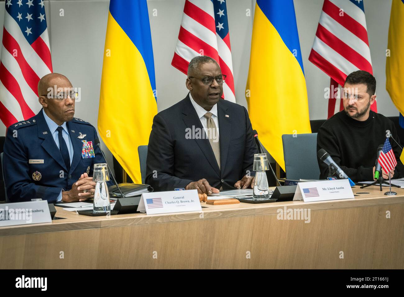 Nato headquarters flags 2023 hi-res stock photography and images - Alamy
