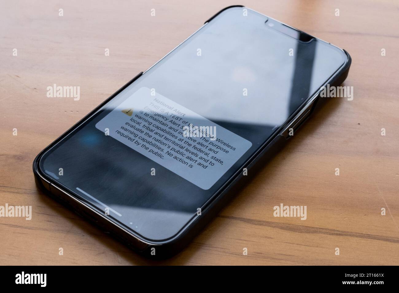 National emergency alert message hi-res stock photography and images ...
