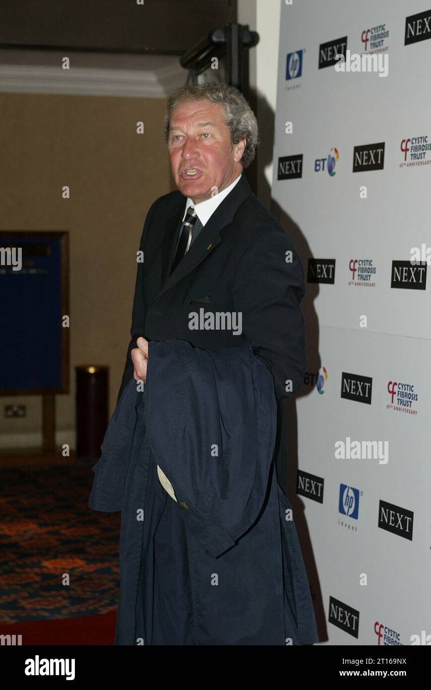 Peter shilton hi-res stock photography and images - Alamy