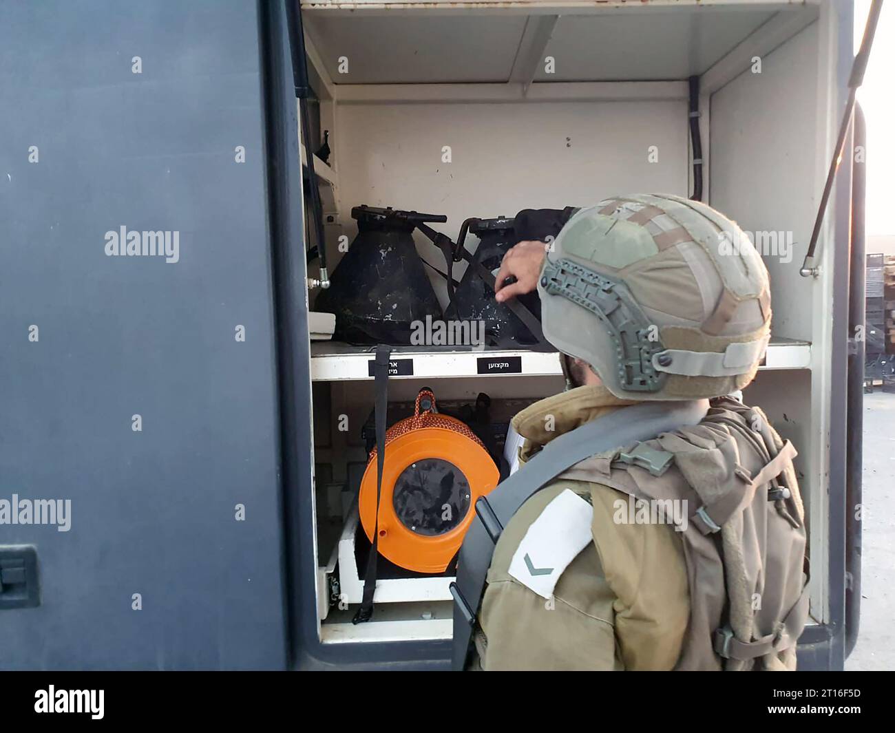 Idf army engineering hi-res stock photography and images - Alamy