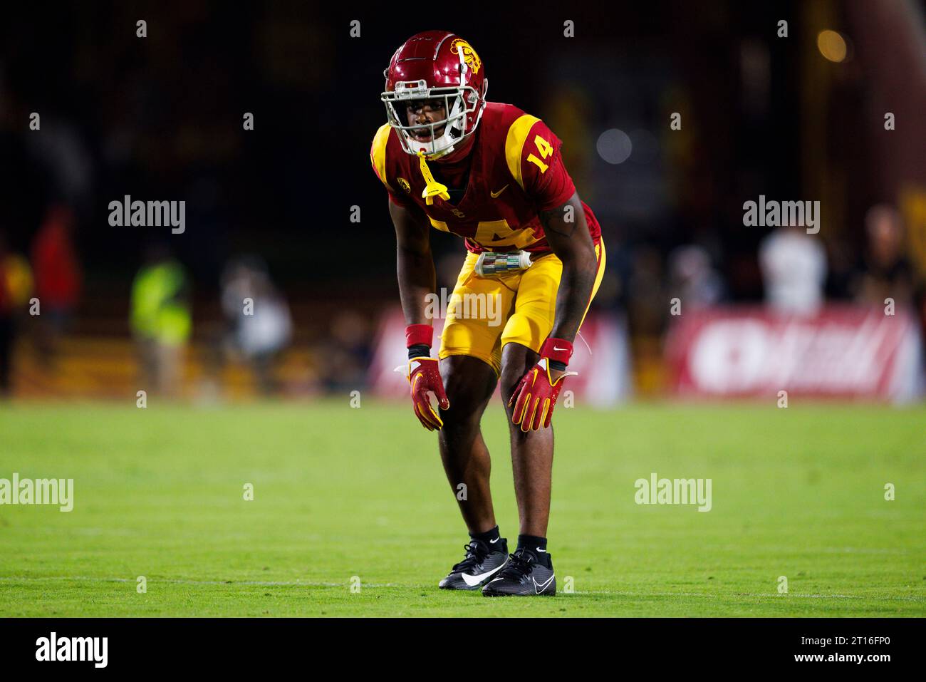 USC Trojans cornerback Jacobe Covington (14) defends during the NCAA ...