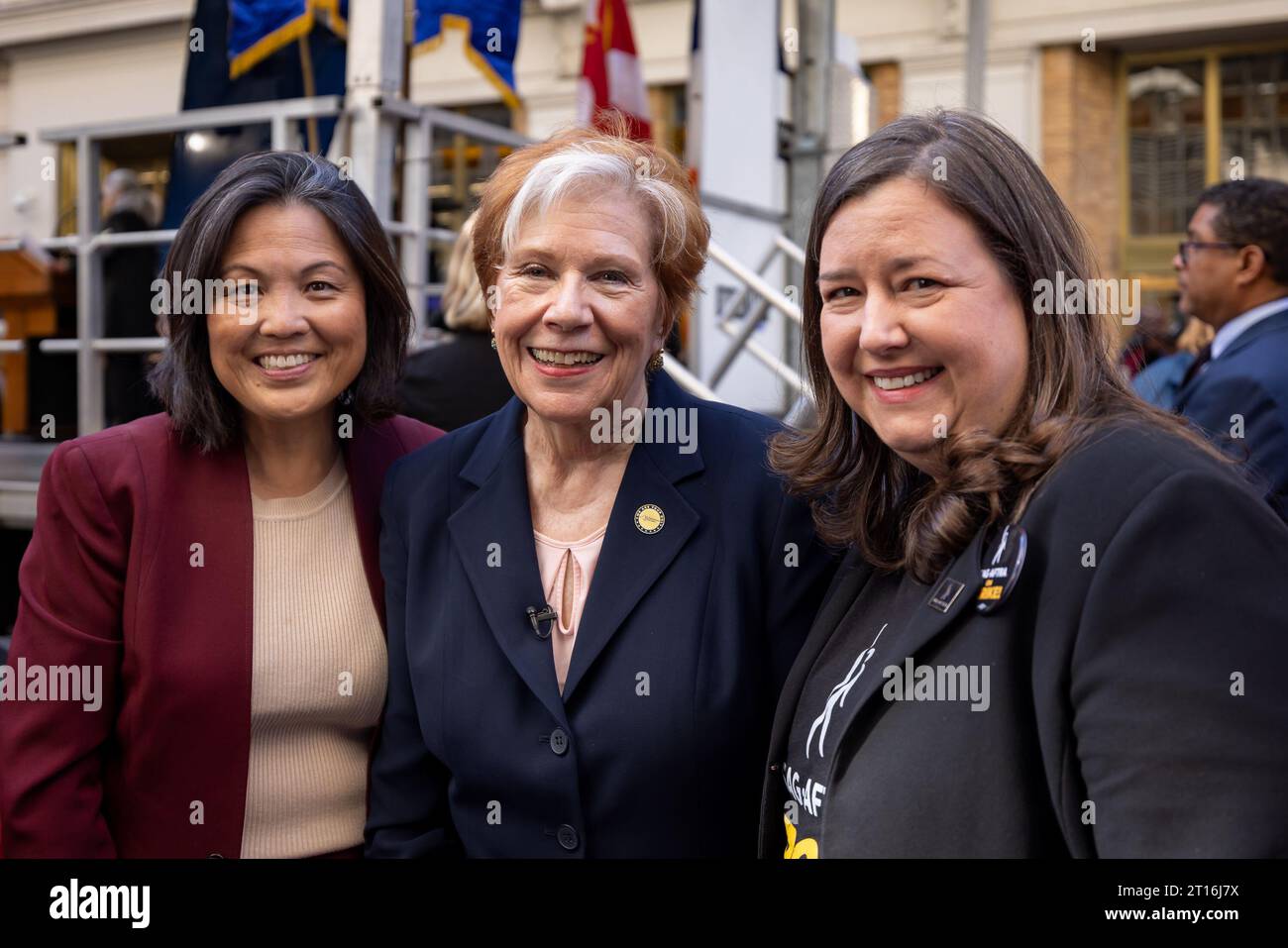 NEW YORK, NEW YORK - OCTOBER 11: (l to r) Acting Secretary of Labor ...