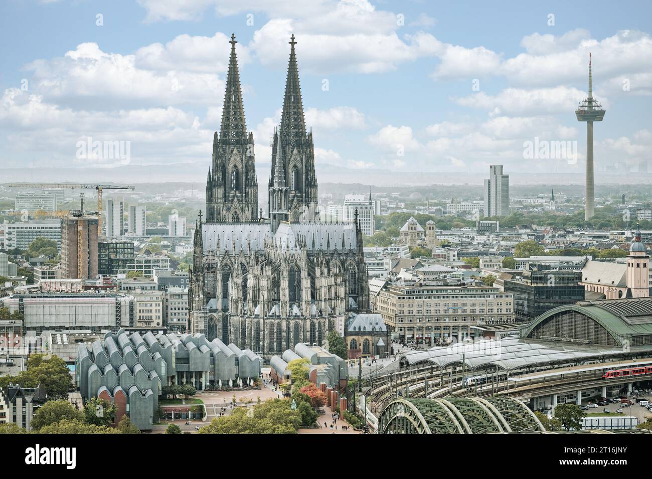 city view of cologne with cathedral, main station and museum ludwig in ...
