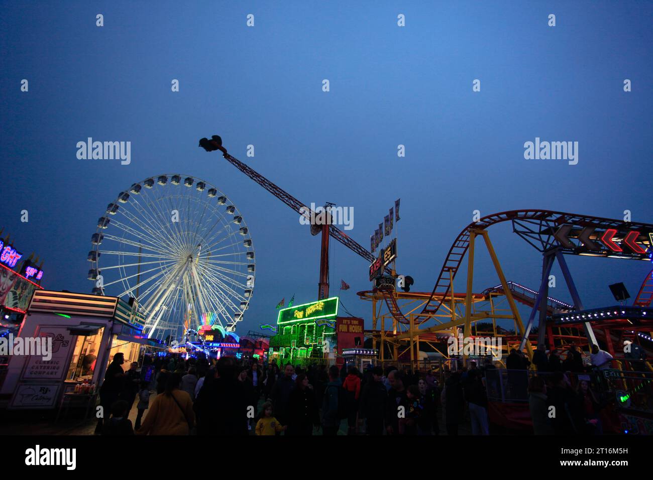 Europe's largest travelling funfair, evening, Walton Street, Hull East ...