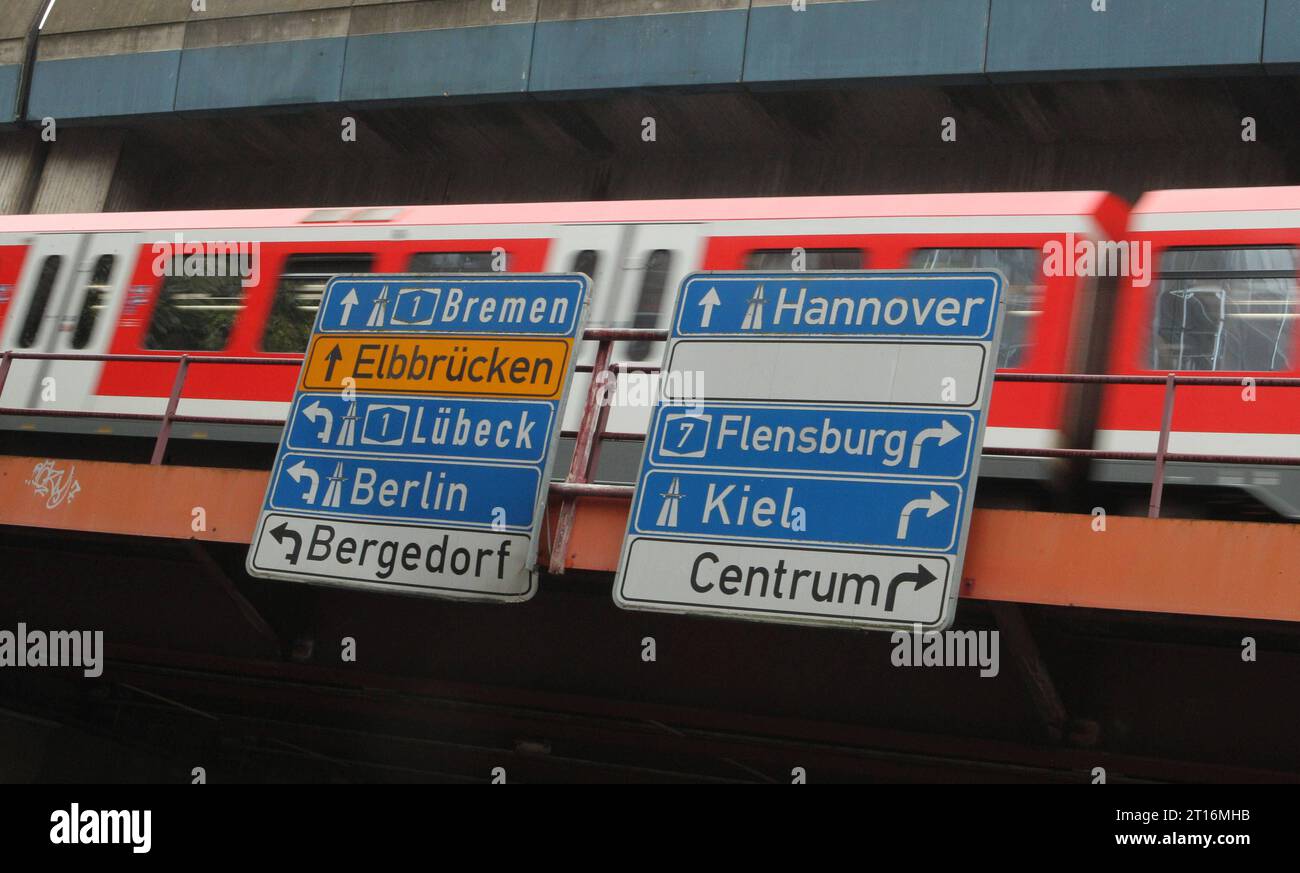 S1 logo hi-res stock photography and images - Alamy