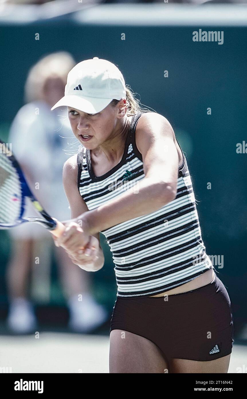 Anna Kournikova at the 2000 Ericsson Open Stock Photo - Alamy