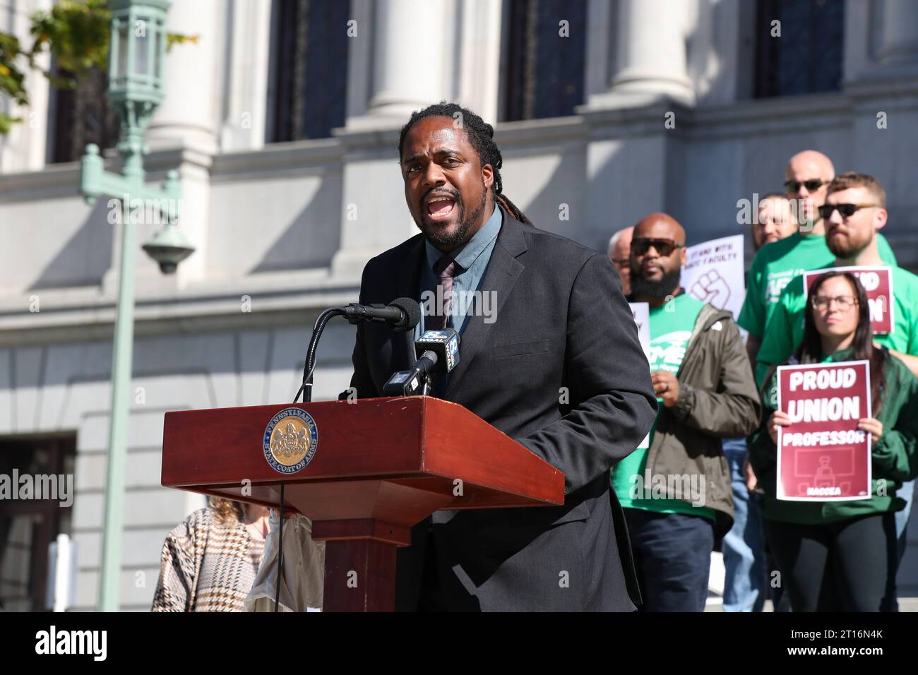 Harrisburg, United States. 11th Oct, 2023. Pennsylvania State ...