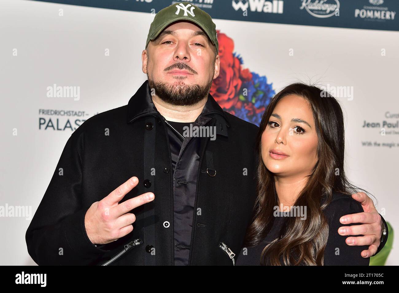 Girlfriend name hi-res stock photography and images - Alamy