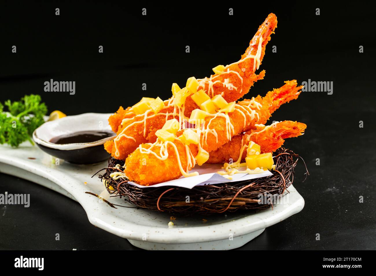 Shrimp tenpura hi-res stock photography and images - Alamy