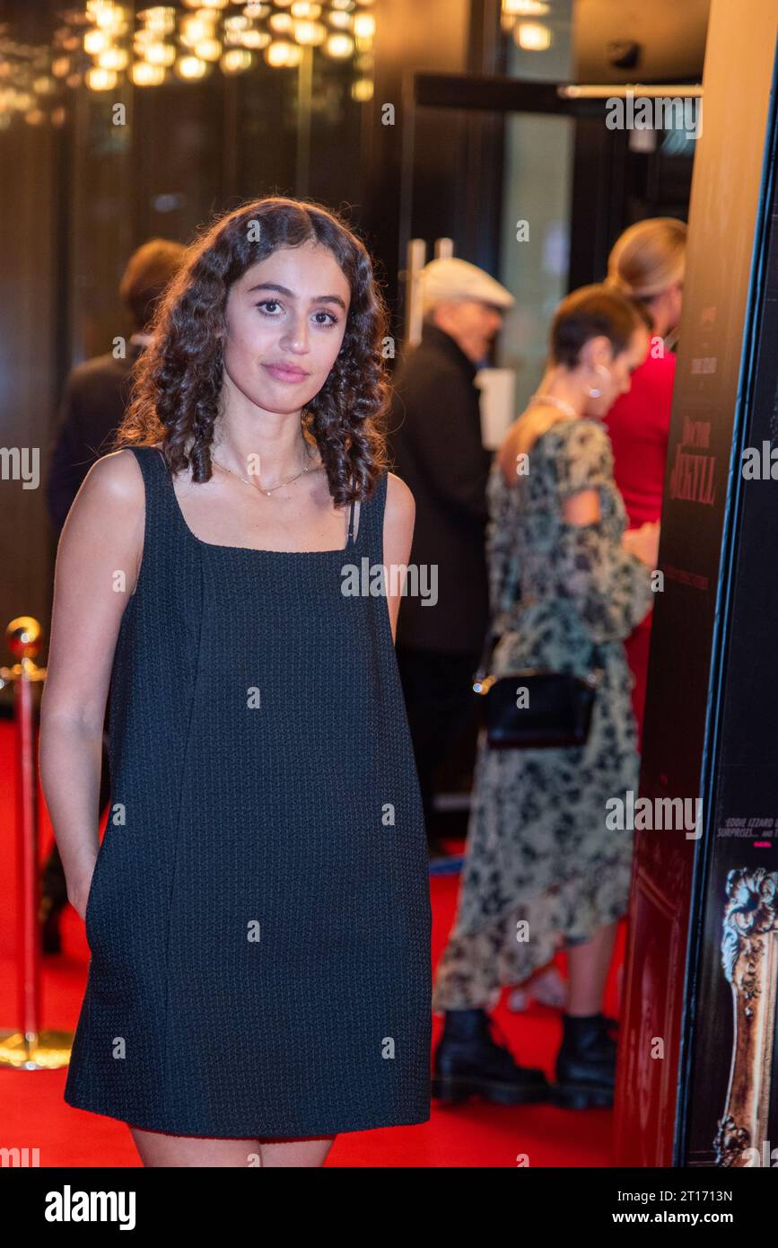 Robyn cara hi-res stock photography and images - Alamy