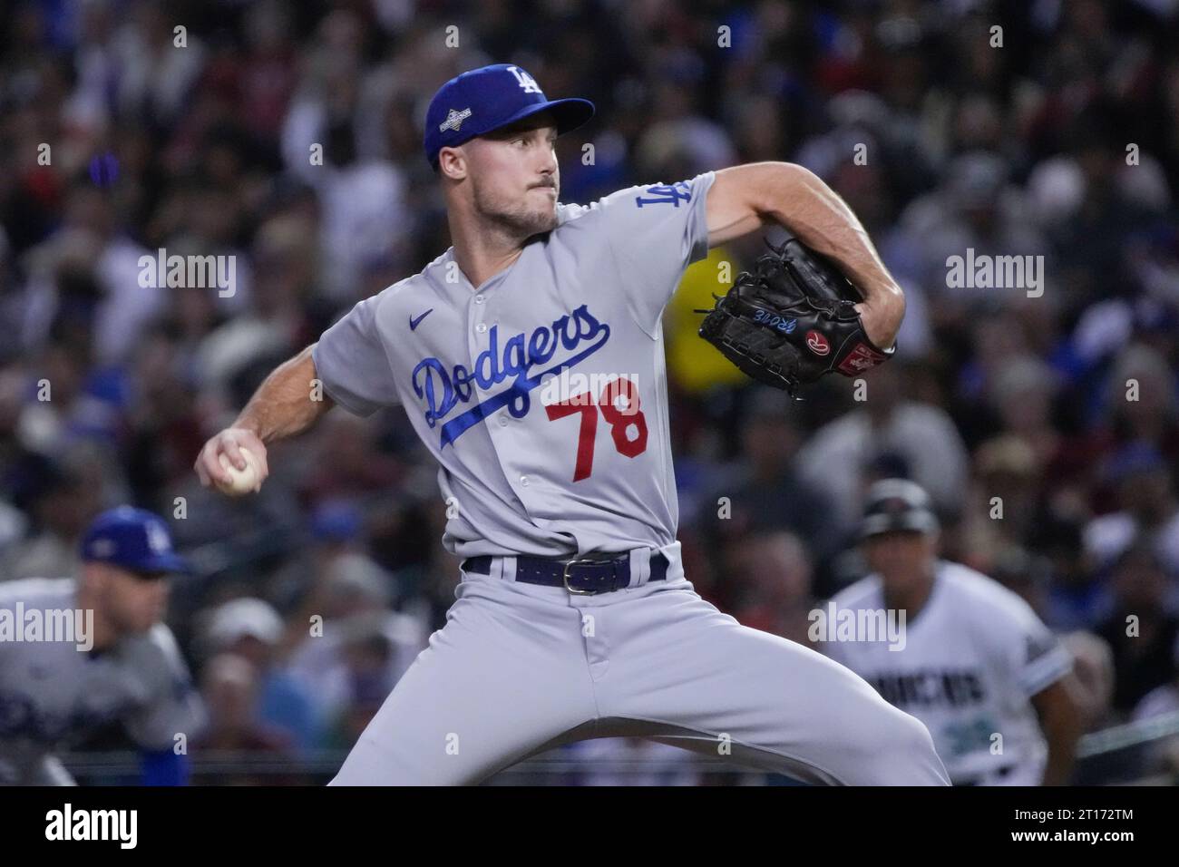 Los Angeles Dodgers relief pitcher Michael Grove works against an ...
