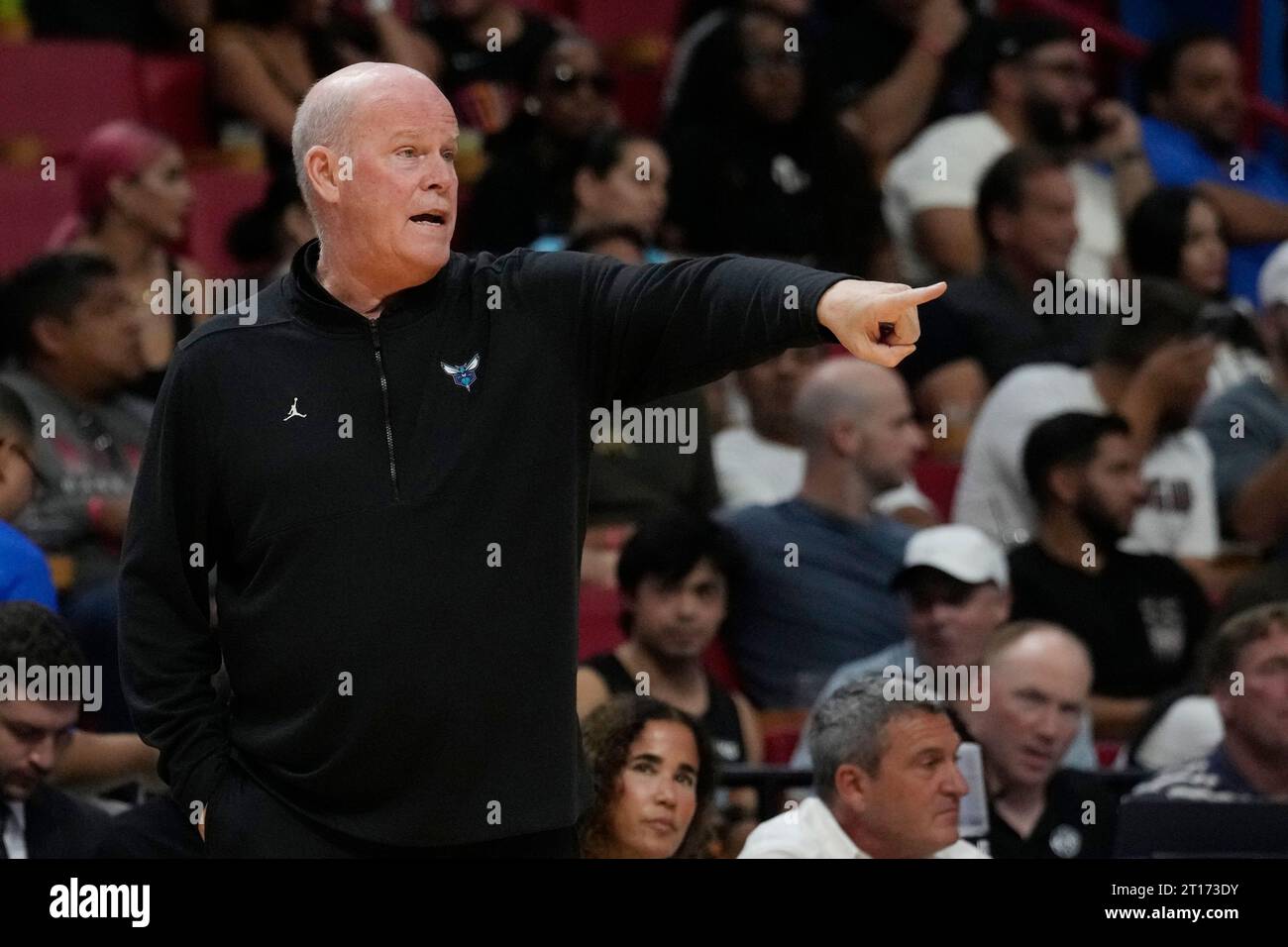 Charlotte Hornets head coach Steve Clifford gestures during the first ...