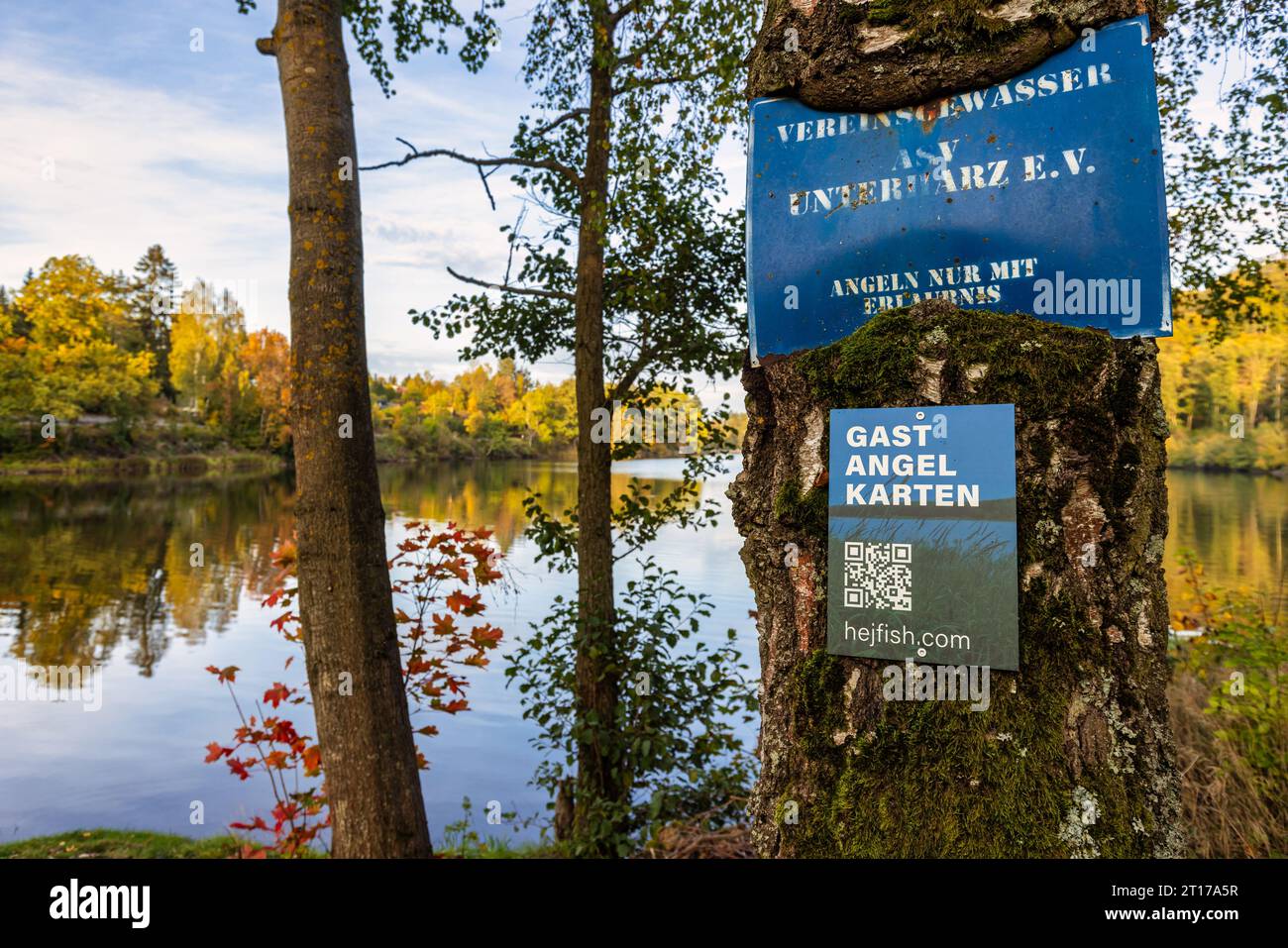 Schild mit karte hi-res stock photography and images - Alamy