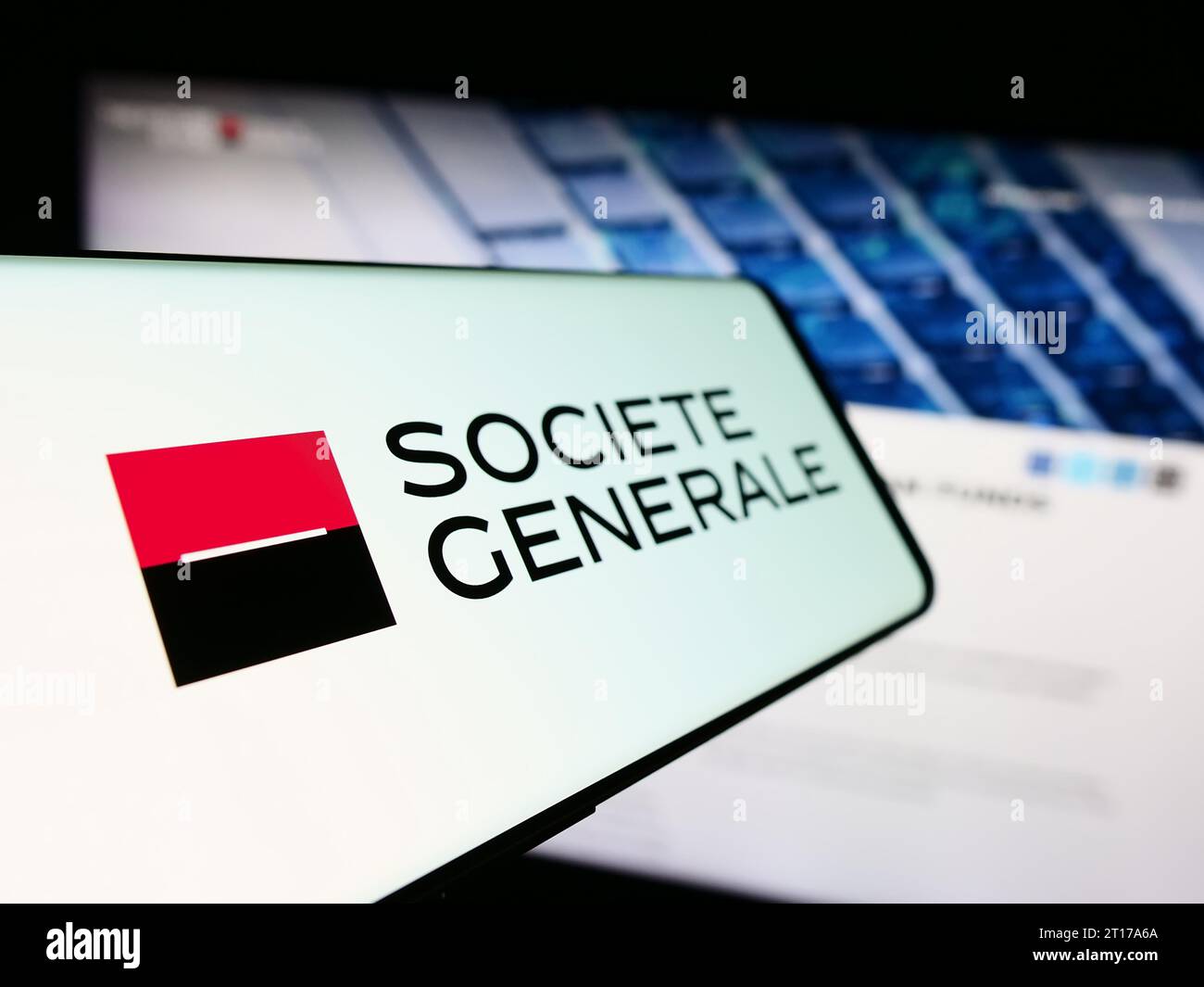 Societe generale bank advertisement hi-res stock photography and images ...