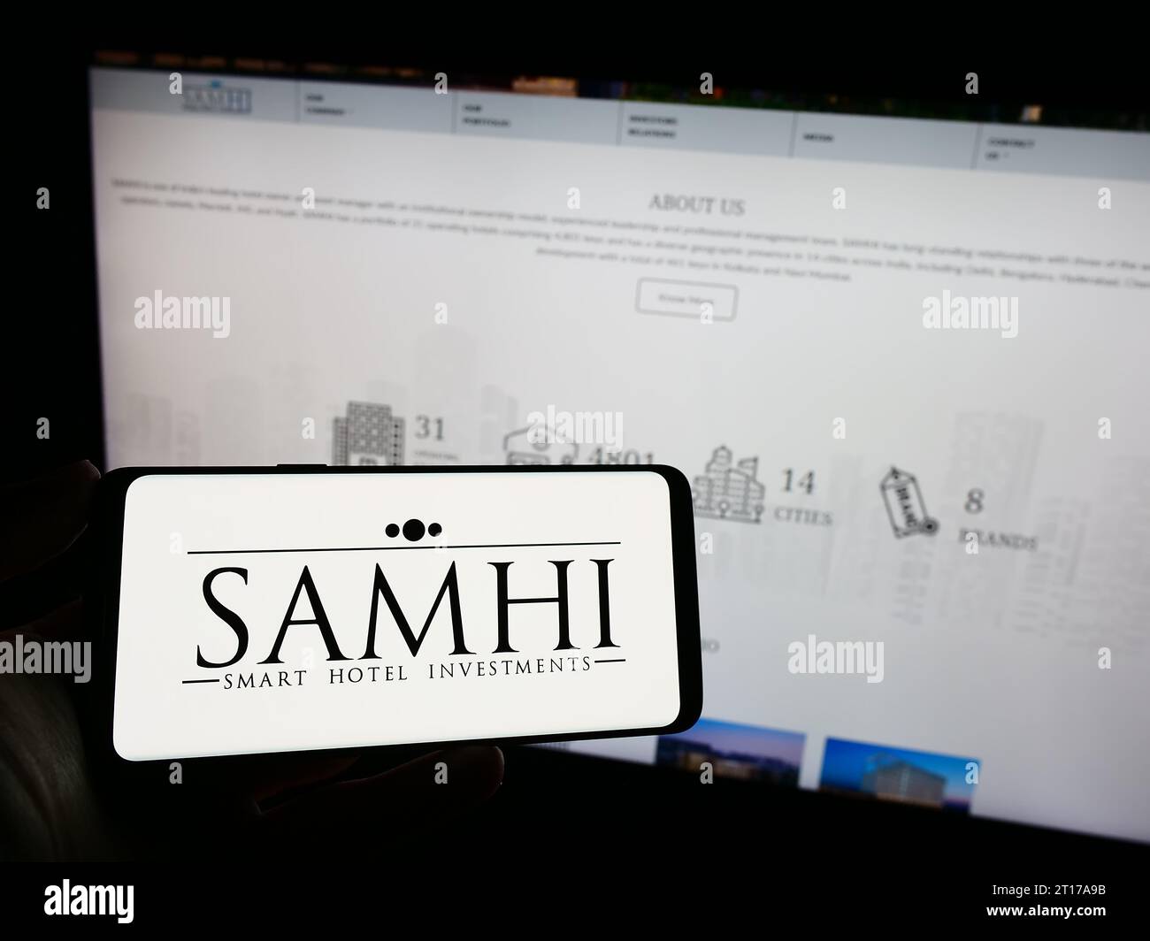 Samhi hotels logo hi-res stock photography and images - Alamy