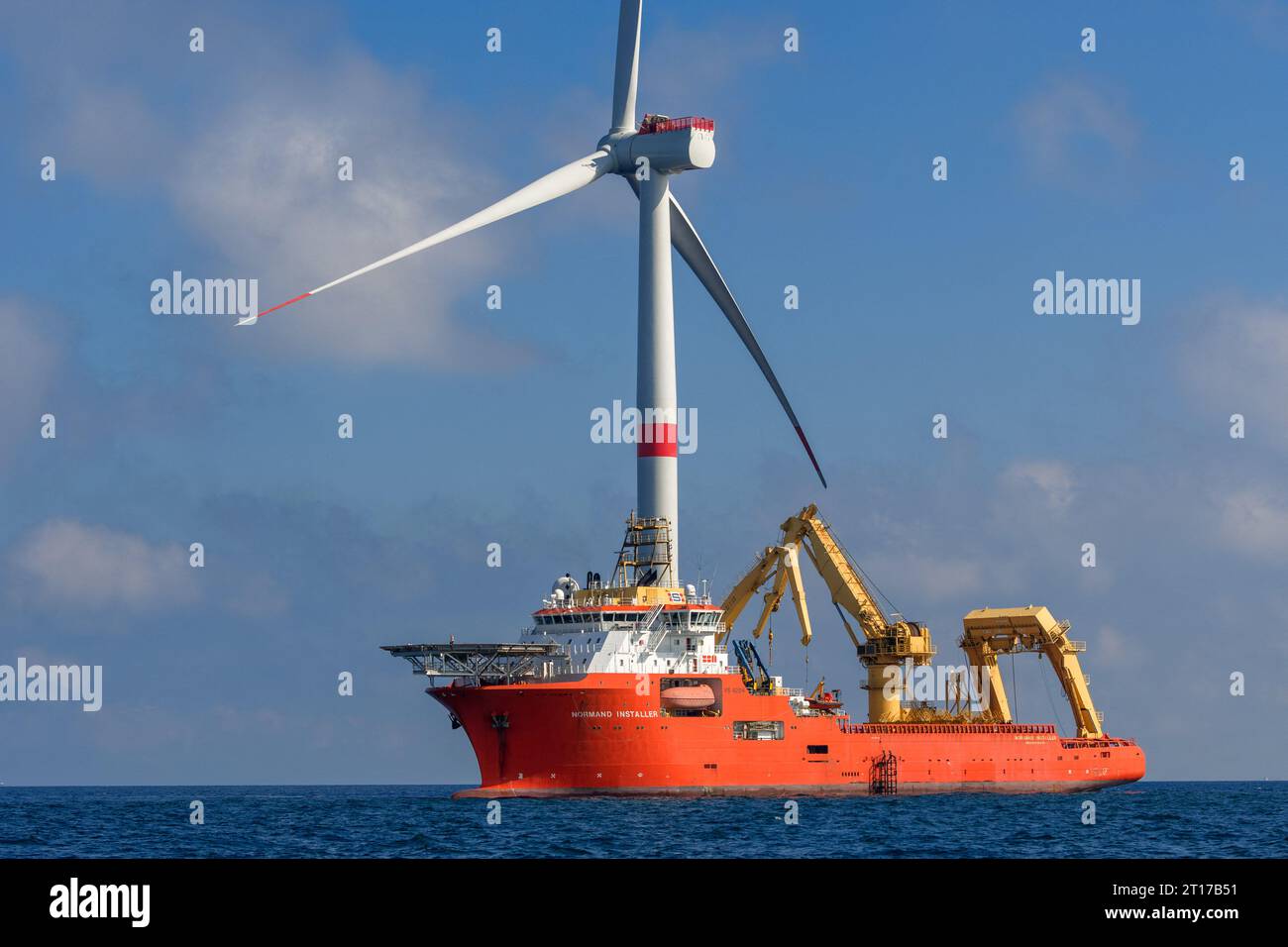 Port De Bouc, France. 11th Oct, 2023. Installation of the third ...