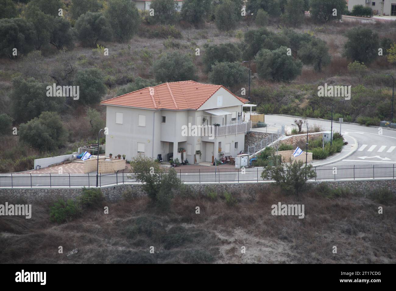 Marjayoun. 11th Oct, 2023. The Israeli border town Metula adjacent to ...