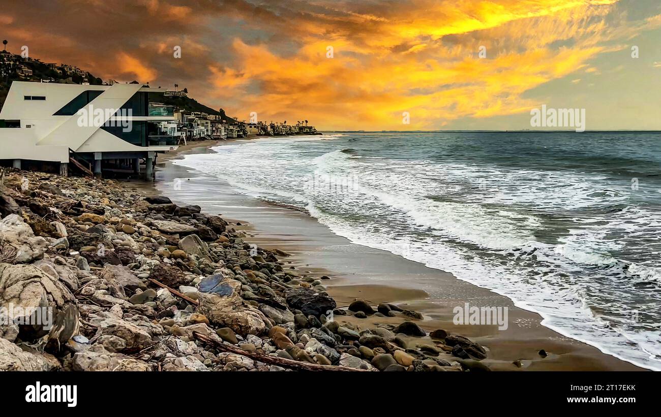The cliff and beach on the Pacific Ocean of the beautiful Californian ...