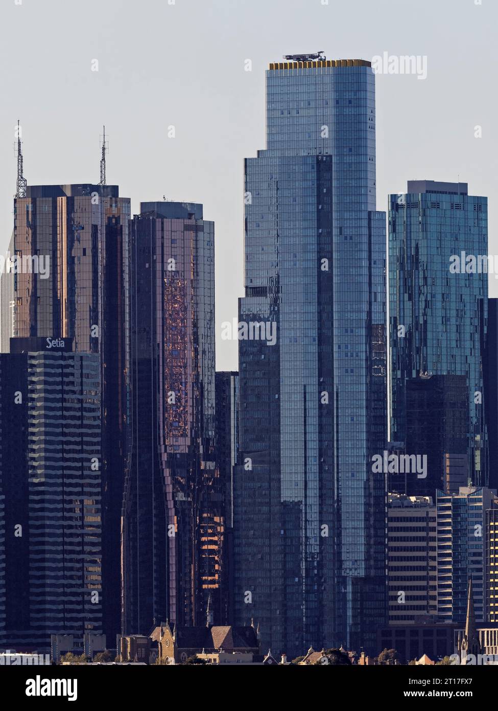 Melbourne Australia / The Melbourne City Skyline in early morning ...
